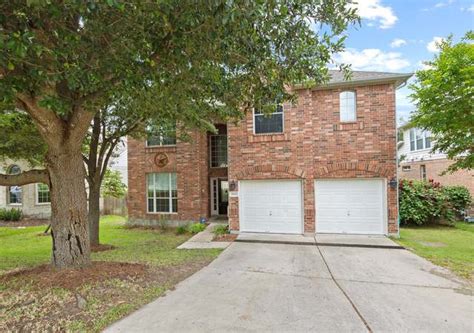 78613 Tx Real Estate And Homes For Sale Redfin