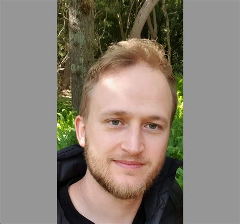 Ryno Claassen Medium