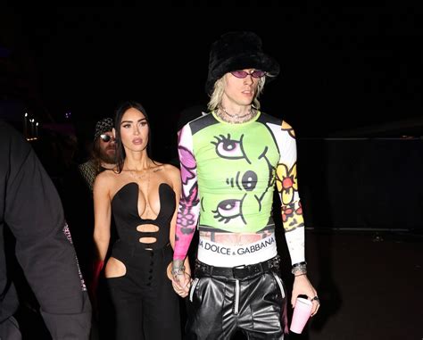 Fast Flames Megan Fox And Machine Gun Kelly Might Have Broken Up As Megan Deletes Her Instagram