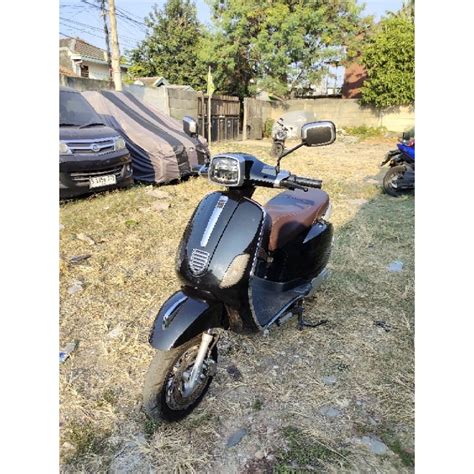 Jual Motor Listrik Uwinfly T3s Hitam Molis Uwinfly Super Molis Model Vespa Shopee Indonesia