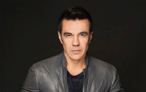 Avión En Donde Viajaba Adrián Uribe Fue Golpeado Por Un Rayo Infobae