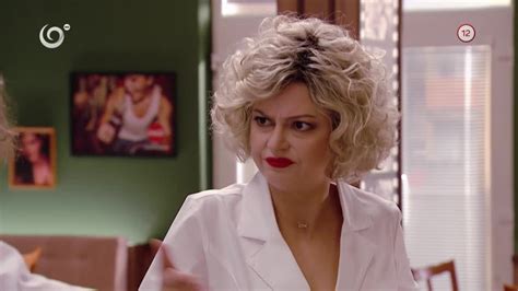 Metrosexuál Má Sex V Metre Panelák Panelák Videoportál