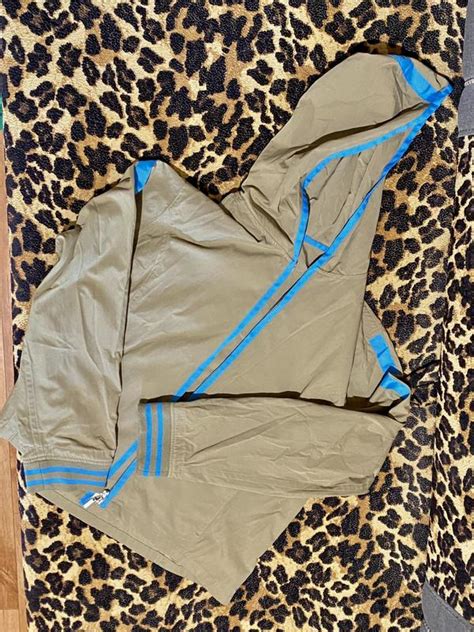 Вітровка Tcm — ціна 280 грн у каталозі Вітровки Купити жіночі речі за