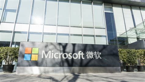 微软调整业务架构Windows与硬件部门合并Surface之父统管 界面新闻 科技