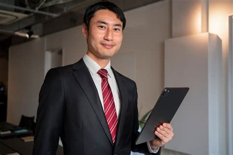 Premium Photo Business Man Working On Ipad Front View