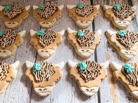 Highland Cow With Florals Cookie Cutter Artofit