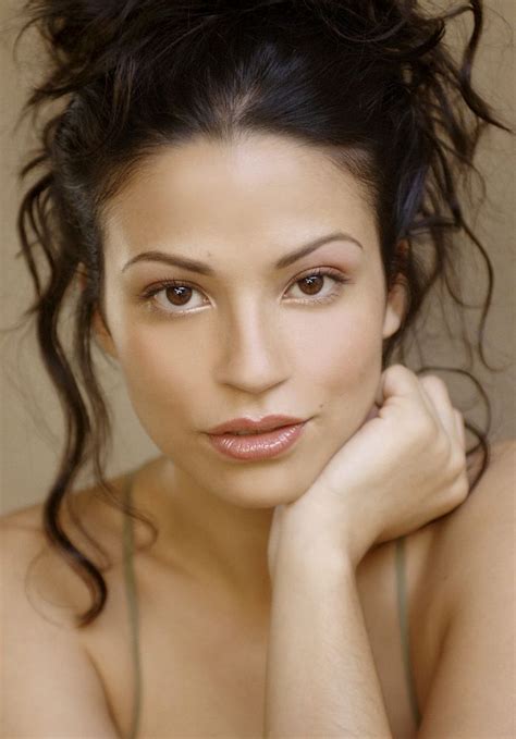 Navi Rawat Celebrity Beauty Flawless Face Stunning Women