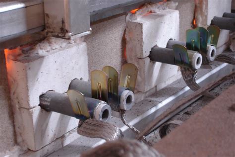 Electroseal Distributors And Forehearths Electroglass
