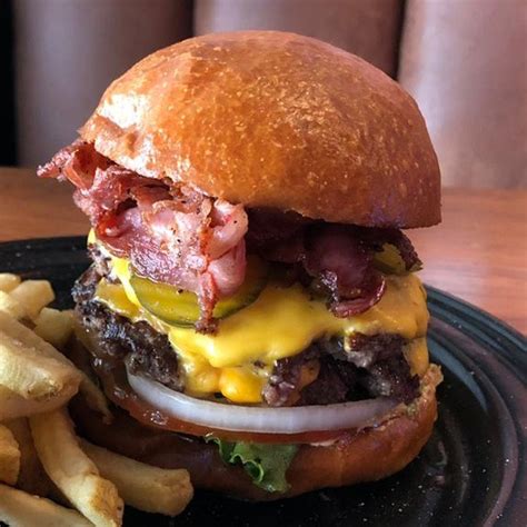 Precios Y Menú Louie Burger Pedro Moreno 1290 Col Americana Cp