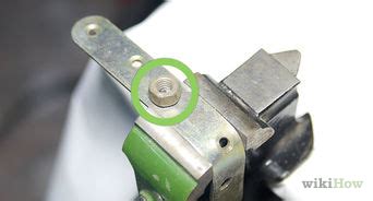 4 Simple Ways To Remove A Stuck Bolt WikiHow