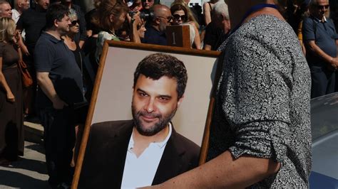 Стана ясно кой поема грижата за дъщерята на Тодор Славков Новини бг