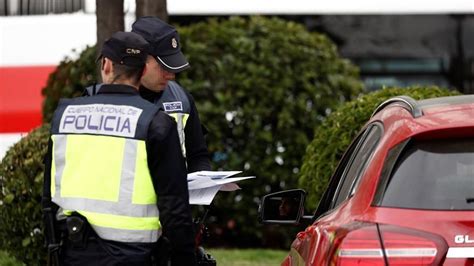 Dos Hombres En Prisión Por Intentar Apuñalar A Un Policía En Murcia