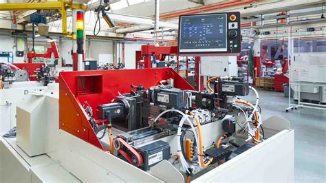 Beckhoff Prelucrarea Precisă A Pieselor Mici Cu Twincat Cnc