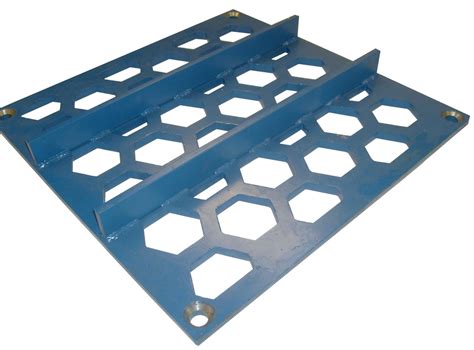 Punch Plate — Unified Screening And Crushing