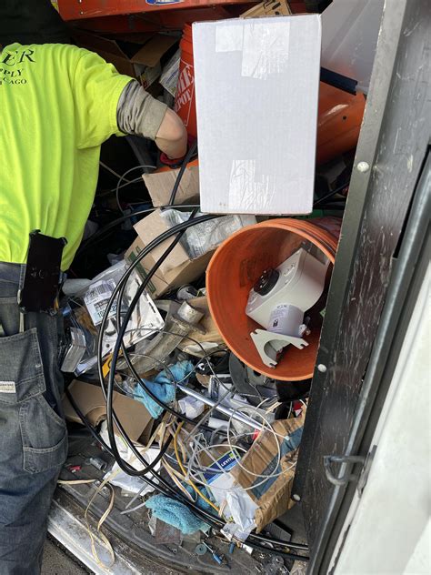 “yeah I Have Those 4 0 Polaris Lugs In My Van” If You Work With Someone Who Has A Van Like This