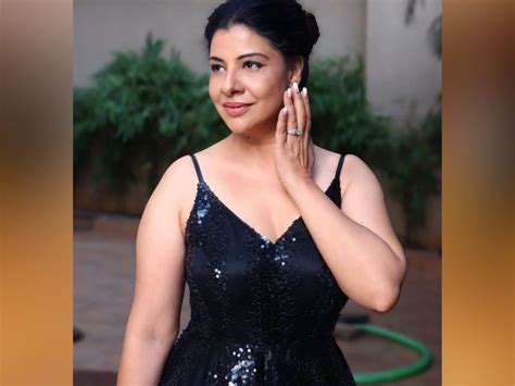 Sambhavna Seth In Saree