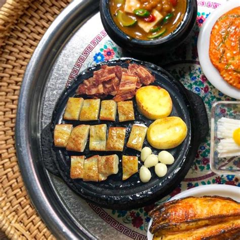 납골당 인테리어 소품 장식 제사상 삼겹살 미니어쳐