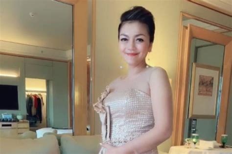 Mengenal Stacy Ericca Vetter Bos Eksekutif Raja Entertainment Yang