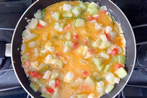 Chayotes Con Huevo Scramble