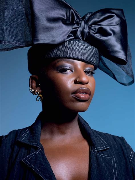 Queen Bees Instagram Twitter And Facebook On Idcrawl