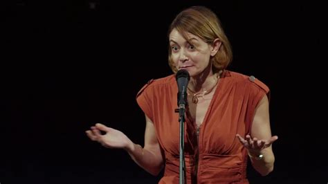 Mulher Esperou 41 Anos Para Perder A Virgindade Fatos Desconhecidos