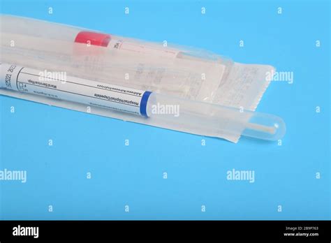 Universal Transport Medium For Viruses Chlamydia Mycoplasma And Ureaplasma And Swab For