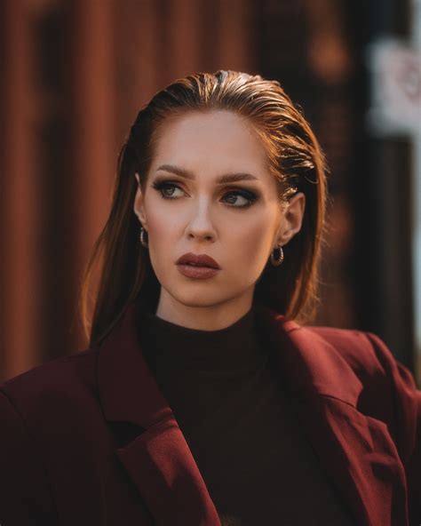 Sarah Grace Sarahpeddle • Instagram Photos And Videos
