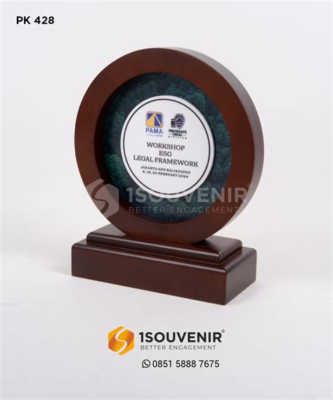 140 Contoh Plakat Kayu Unik And Harga Terbaru 2024