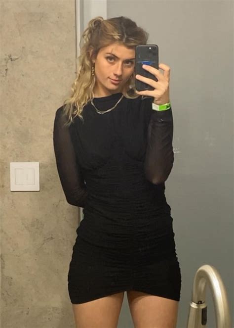 Faith Ordway Height Weight Age Girlfriend Facts Biography