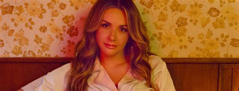 Carly Pearce Announces New Single And Fall Headlining Tour