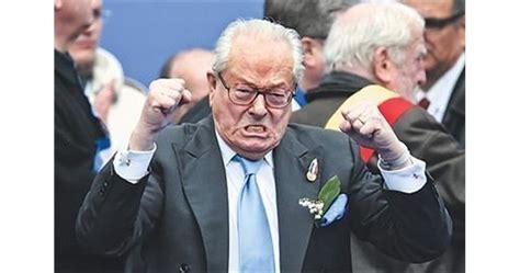 Дъщерята на Льо Пен го изключи от партията която той създаде