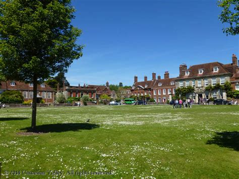 Mompesson House Summer The Worm Hole