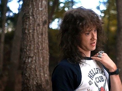 Pin De Catheryn Vankirk En Eddie Munson Personas Imagenes Para