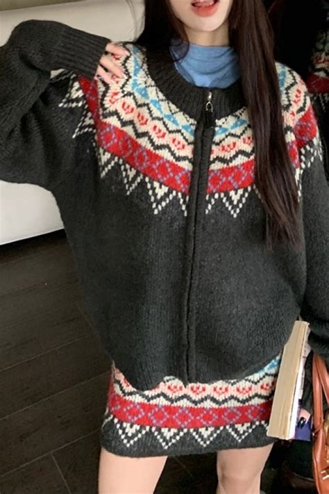Set 인디언 자카드 라운드넥 긴팔 집업 니트 가디건 미니스커트 투피스세트