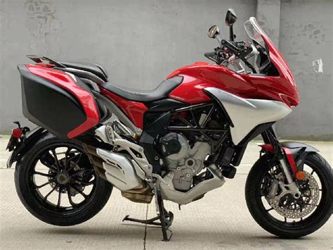 湖北17年mv Agusta Turismo800 价格：168888元 摩托车二手网
