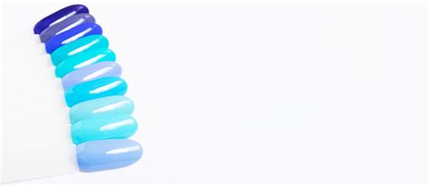 흰색 배경에 매니큐어 블루 네일 젤 광택 색상 팔레트 복사 공간이 있는 배너 형식 개념에 대한 스톡 사진 및 기타 이미지 개념 고름 광고 Istock