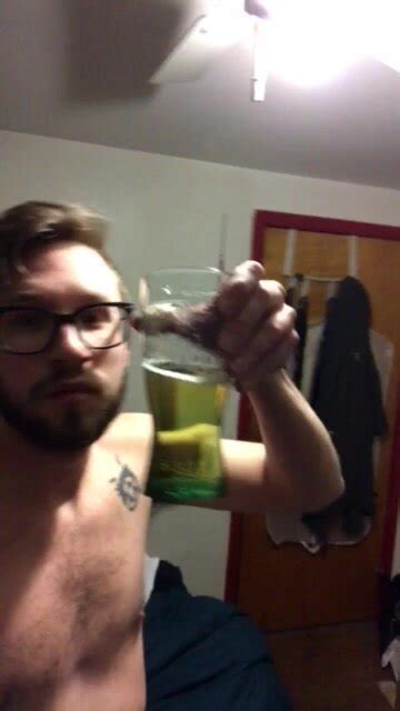 Cute Glasses Guy Piss