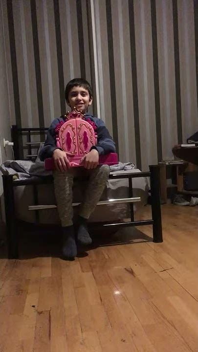 მეორე დებილი Youtube