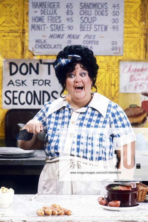 Hee Haw Lulu Roman 1969 1997 Ph Tv Guide Cbs Courtesy Everett