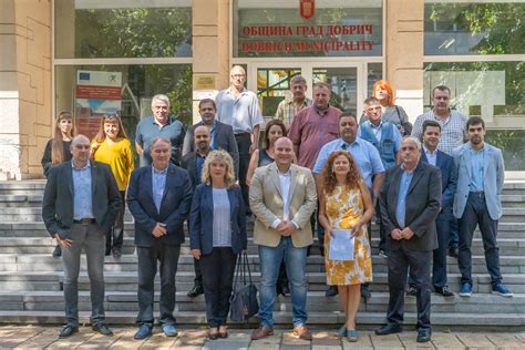 ПП ДБ регистрира кандидата за кмет на Добрич Йорданка Костадинова и листа за общински съветници