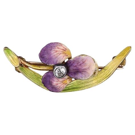Antique Enamel Sweet Pea Brooch Of 14k Gold For Sale At 1stdibs