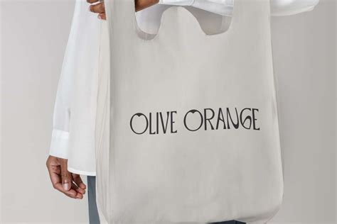 Olive Orange Font By Edric Studio