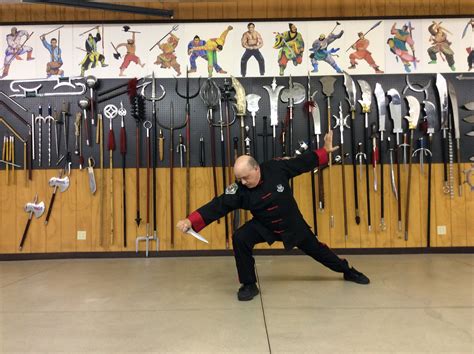 Knife Cuts Like Lightning Knife Pai Lien La Hsiang Shan Tien Tao Fr