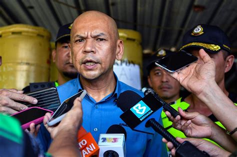 Ops Tiris 30 Almost 500 People Nabbed Over Rm80mil Worth Of Goods