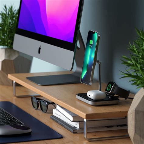 Buy the SATECHI Satechi Magnetic 3-in-1 Wireless Charging Stand (Space ...