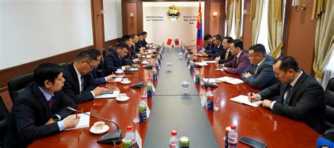 Хилийн боомтуудын үйл ажиллагааг идэвхжүүлэх талаар санал солилцов