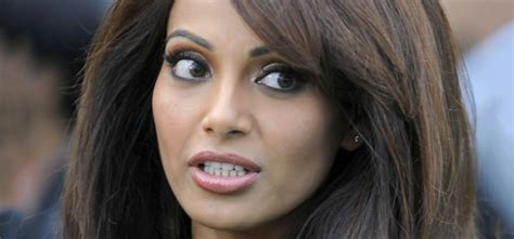 10 Pictures Of Bipasha Basu Without Makeup Make Up Tips