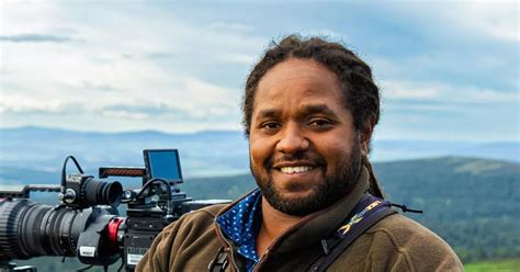 Bbcs Hamza Yassin Admits Some Wildlife Scenes Are Faked To Gain