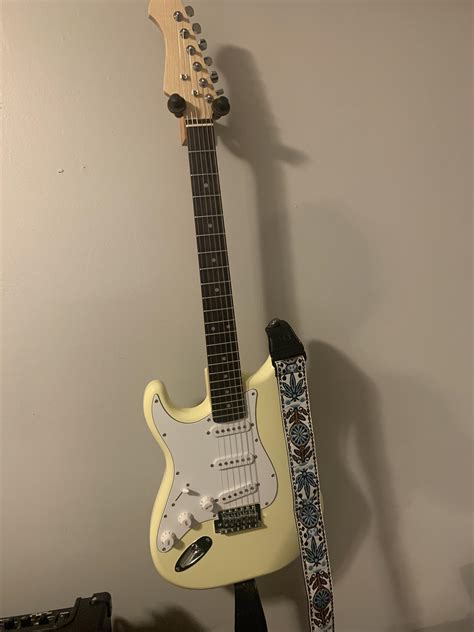 Ngd Hadean Strat Copy Good Old Rondo Music Gave It A Good Setup And Filed The Frets Now Its