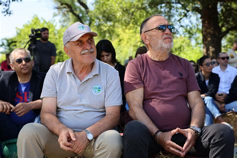 გარემოს რუსთავის ჭალის ტყის აღდგენა განაშენიანების პროექტის პრეზენტაცია რუსთავის მერმა ნინო